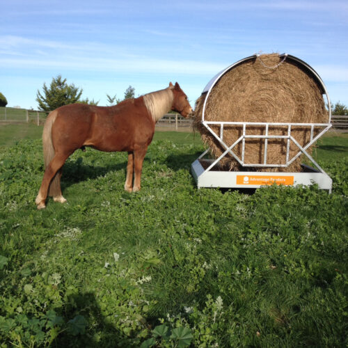 HAY FEEDER ROOF - Advantage Feeders